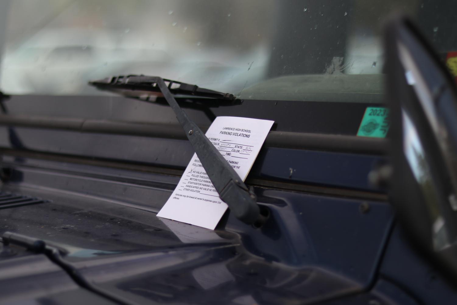LHS students hit hard by parking tickets – The Budget